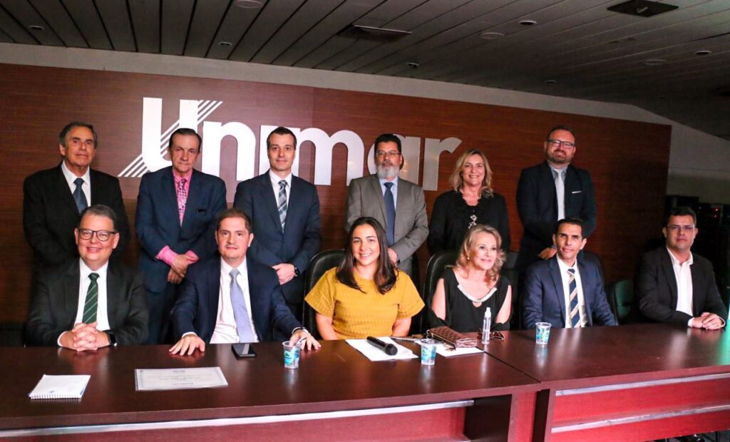 Novo docente do curso de Direito da Unimar, o atual Advogado Geral da ...